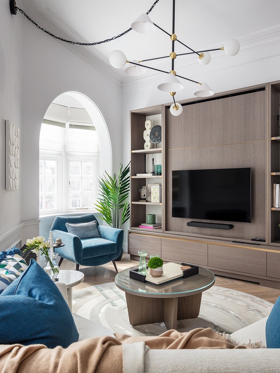 The Rise of Irregular Rugs